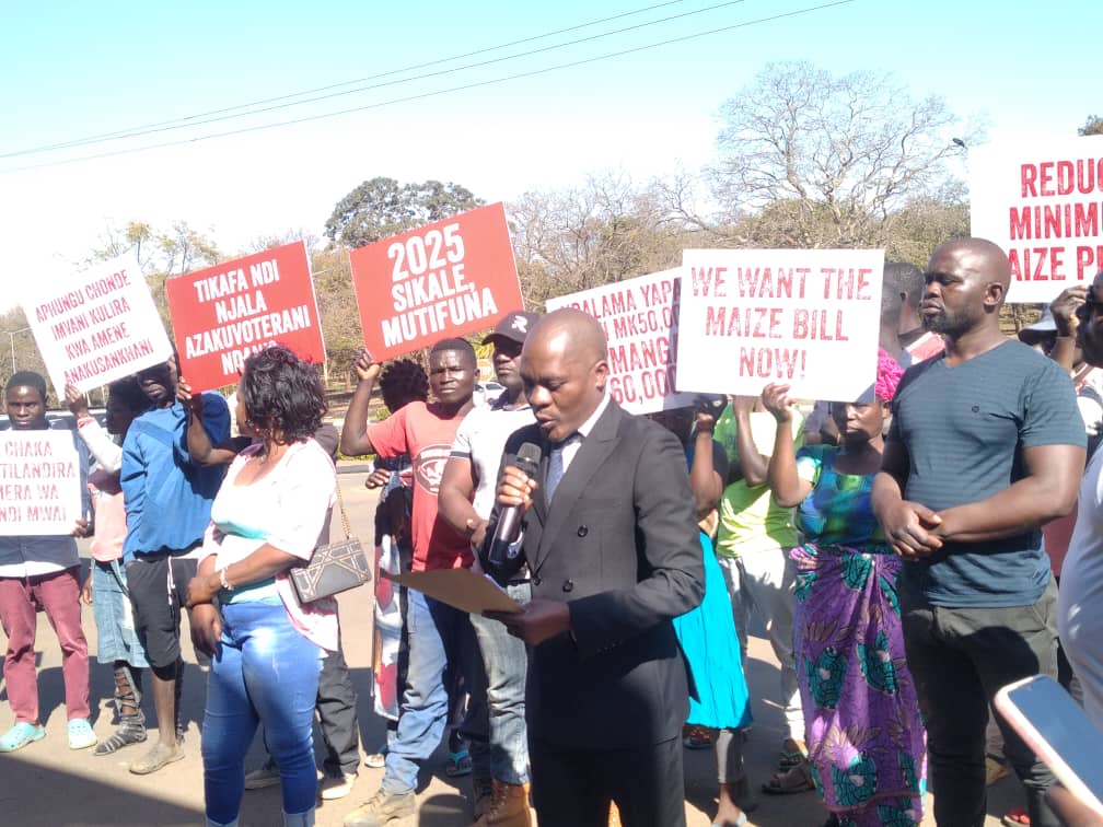 Lilongwe district council nods to CDEDI demos on Maize scarcity - The ...