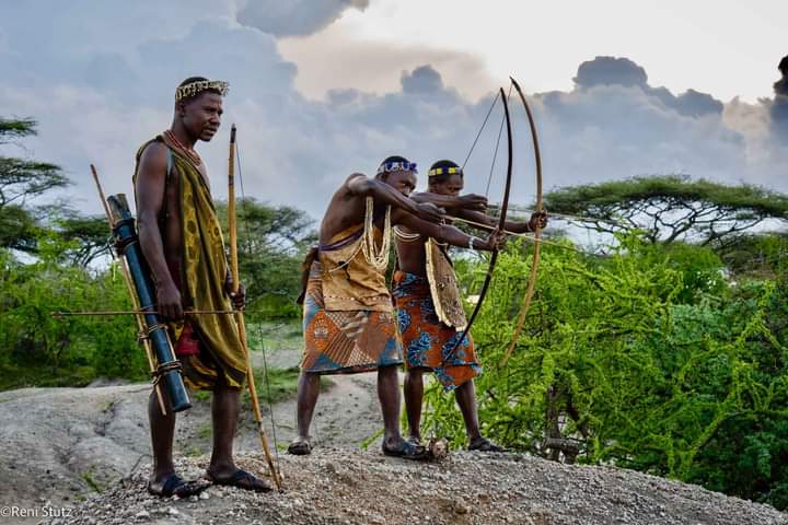 Meet Tanzania's last true hunter-gatherers: Hadzabe tribe - The Maravi Post